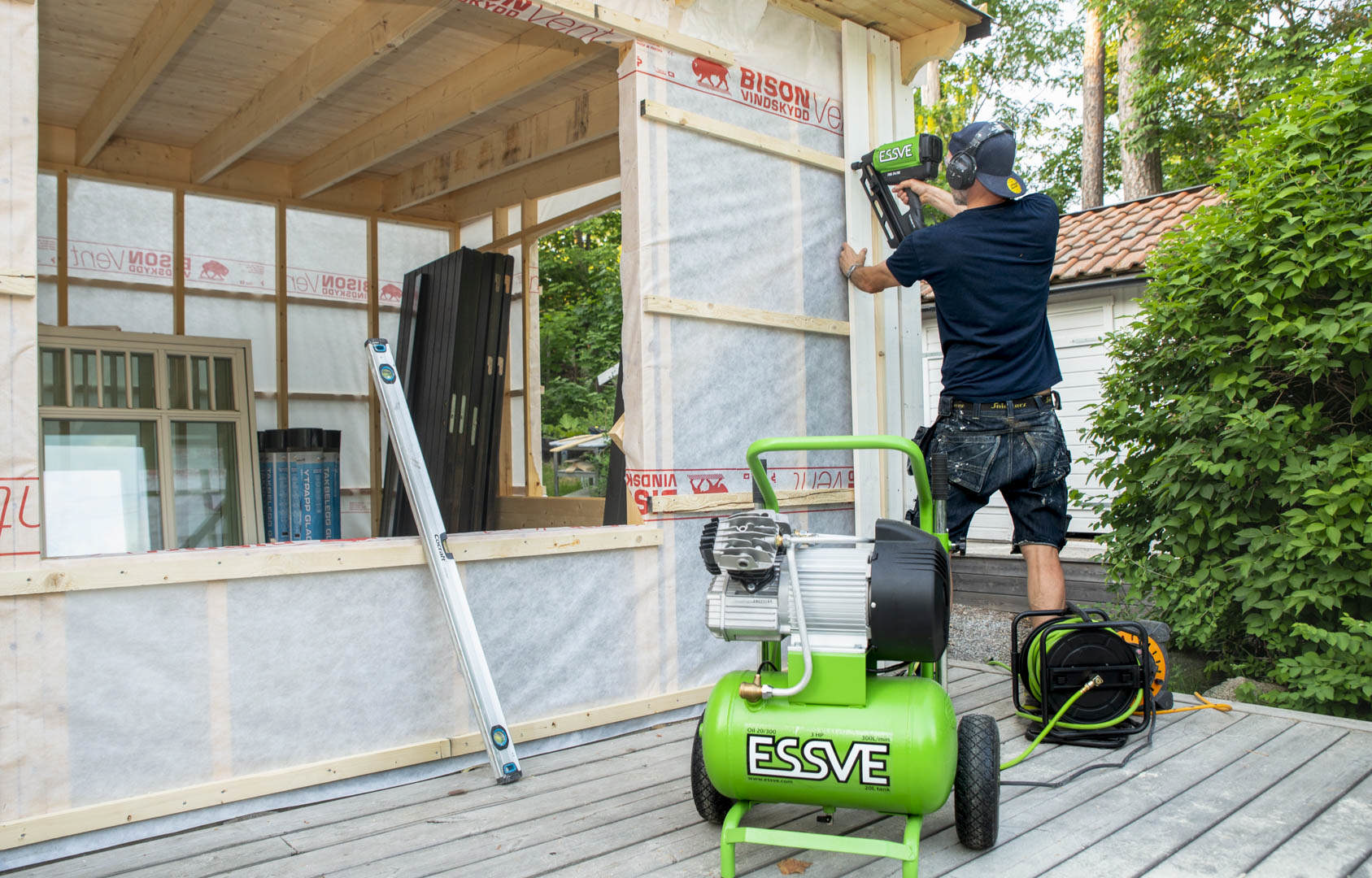 3. Spika eller skruva?